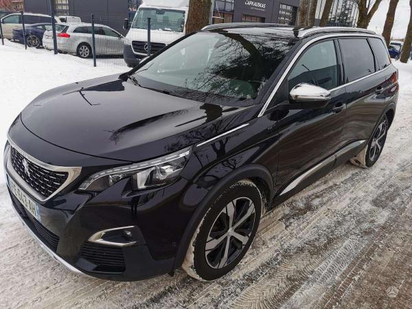 Black Peugeot 5008 2019 in Kaunas, with an engine capacity of 2.00 L and mileage of 220 thousand km for 13500 €, photo 1 on AUTOMOTO.COM.LV