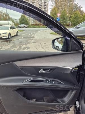 Черный Пежо 5008 2019 в Рига, объемом двигателя 2.00 л и пробегом 240 тыс. км за 18990 €, фото 16 на AUTOMOTO.COM.LV