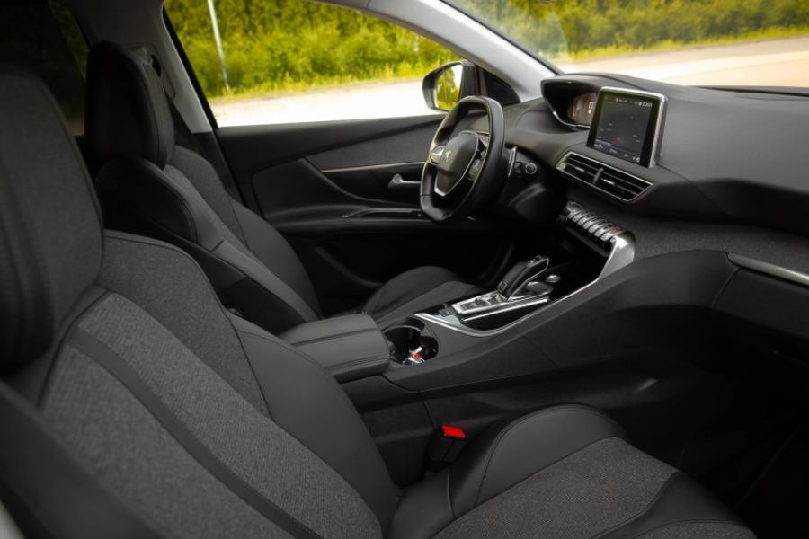 Melns Peugeot 5008 2020 Rīga, ar dzinēja tilpumu 2.00 L un nobraukumu 178 tūkst. km par 19490 €, foto 10 vietnē AUTOMOTO.COM.LV