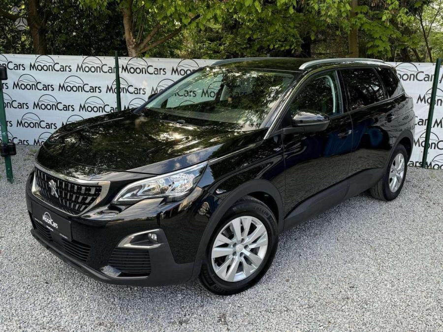 Melns Peugeot 5008 2020 Viļņa, ar dzinēja tilpumu 1.20 L un nobraukumu 240 tūkst. km par 10300 €, foto 1 vietnē AUTOMOTO.COM.LV