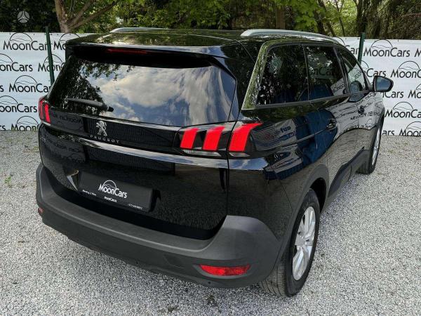 Melns Peugeot 5008 2020 Viļņa, ar dzinēja tilpumu 1.20 L un nobraukumu 240 tūkst. km par 10300 €, foto 6 vietnē AUTOMOTO.COM.LV