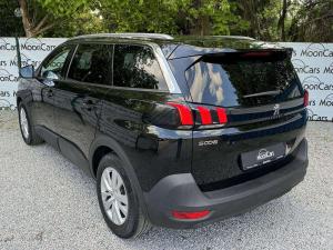 Melns Peugeot 5008 2020 Viļņa, ar dzinēja tilpumu 1.20 L un nobraukumu 240 tūkst. km par 10300 €, foto 9 vietnē AUTOMOTO.COM.LV