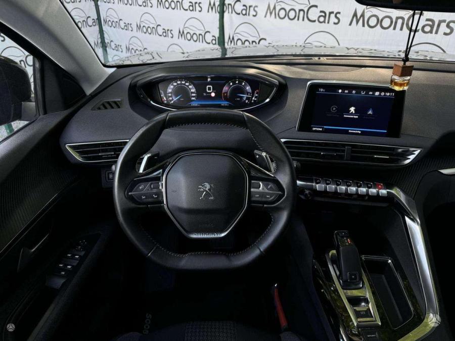 Melns Peugeot 5008 2020 Viļņa, ar dzinēja tilpumu 1.20 L un nobraukumu 240 tūkst. km par 10300 €, foto 11 vietnē AUTOMOTO.COM.LV