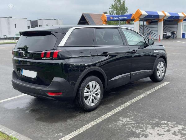 Black Peugeot 5008 2020 in Taurage, with an engine capacity of 1.50 L and mileage of 252 thousand km for 9300 €, photo 5 on AUTOMOTO.COM.LV