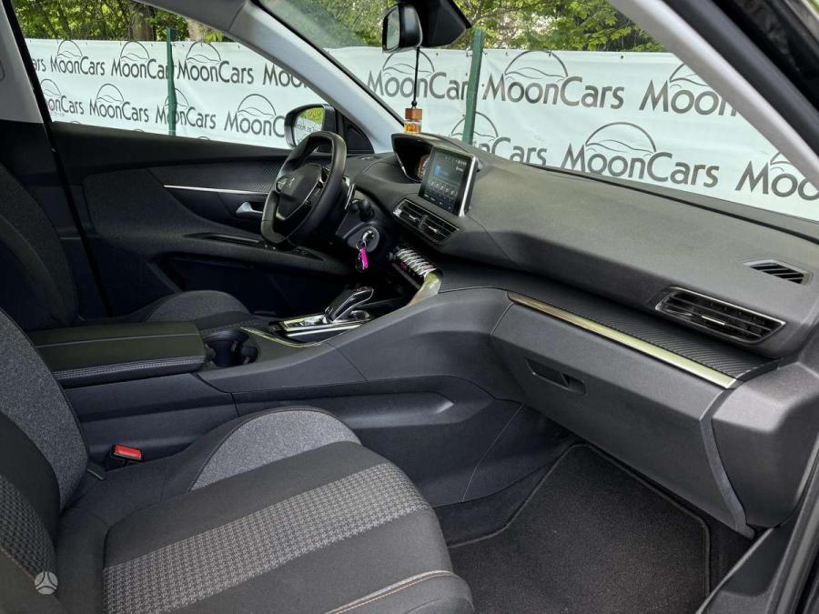 Melns Peugeot 5008 2020 Viļņa, ar dzinēja tilpumu 1.20 L un nobraukumu 240 tūkst. km par 10300 €, foto 12 vietnē AUTOMOTO.COM.LV