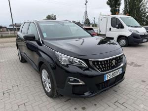 Black Peugeot 5008 2020 in Taurage, with an engine capacity of 1.50 L and mileage of 200 thousand km for 9800 €, photo  on AUTOMOTO.COM.LV