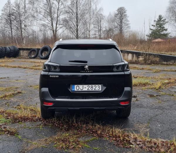 Melns Peugeot 5008 2021 Jelgava, ar dzinēja tilpumu 1.20 L un nobraukumu 0 tūkst. km par 16990 €, foto 9 vietnē AUTOMOTO.COM.LV