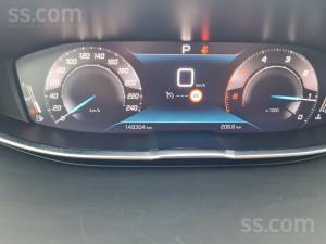 Melns Peugeot 5008 2021 Jelgava, ar dzinēja tilpumu 1.50 L un nobraukumu 0 tūkst. km par 16990 €, foto 3 vietnē AUTOMOTO.COM.LV
