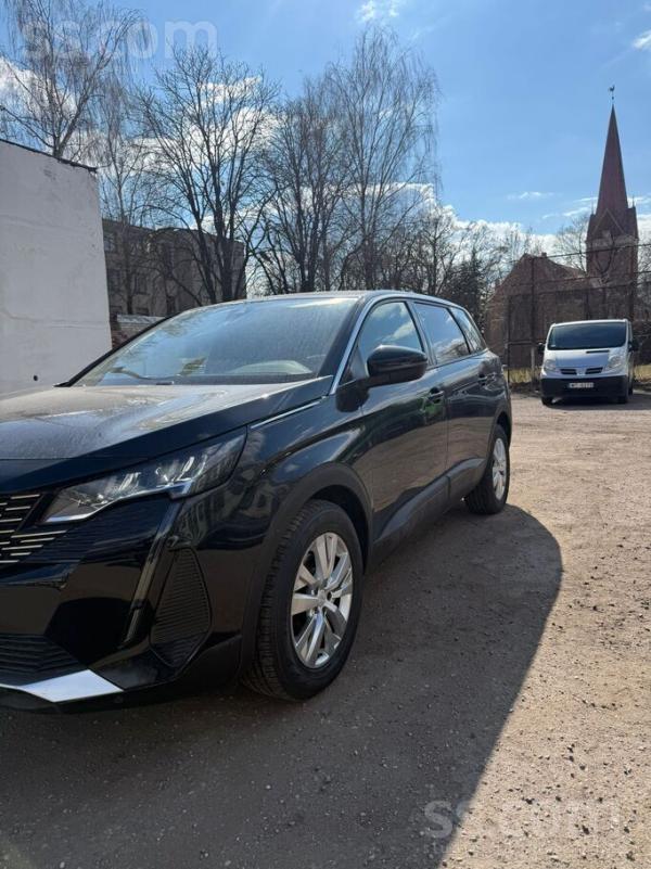 Melns Peugeot 5008 2021 Jelgava, ar dzinēja tilpumu 1.50 L un nobraukumu 0 tūkst. km par 16990 €, foto 3 vietnē AUTOMOTO.COM.LV