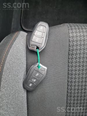 Melns Peugeot 5008 2021 Jelgava, ar dzinēja tilpumu 1.50 L un nobraukumu 0 tūkst. km par 16990 €, foto 21 vietnē AUTOMOTO.COM.LV