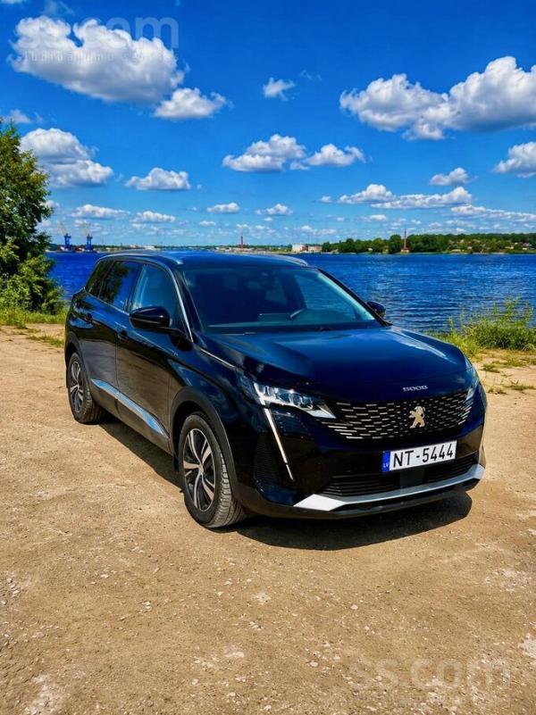 Black Peugeot 5008 2021 in Riga, with an engine capacity of 1.50 L and mileage of 88 thousand km for 18450 €, photo 2 on AUTOMOTO.COM.LV
