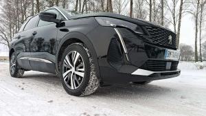 Black Peugeot 5008 2022 in Taurage, with an engine capacity of 1.50 L and mileage of 176 thousand km for 15500 €, photo 2 on AUTOMOTO.COM.LV
