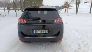 Black Peugeot 5008 2022 in Taurage, with an engine capacity of 1.50 L and mileage of 176 thousand km for 15500 €, photo 18 on AUTOMOTO.COM.LV