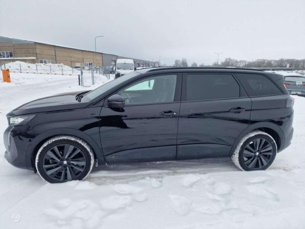 Melns Peugeot 5008 2022 Tauragė, ar dzinēja tilpumu 1.50 L un nobraukumu 180 tūkst. km par 14400 €, foto 3 vietnē AUTOMOTO.COM.LV
