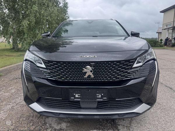 Black Peugeot 5008 2022 in Vilnius, with an engine capacity of 1.50 L and mileage of 148 thousand km for 18719 €, photo 2 on AUTOMOTO.COM.LV