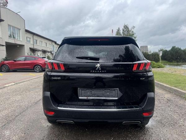 Black Peugeot 5008 2022 in Vilnius, with an engine capacity of 1.50 L and mileage of 148 thousand km for 18719 €, photo 6 on AUTOMOTO.COM.LV