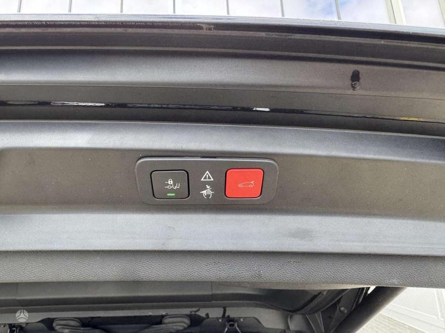 Черный Пежо 5008 2022 в Вильнюс, объемом двигателя 1.50 л и пробегом 103 тыс. км за 20171 €, фото 8 на AUTOMOTO.COM.LV