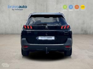 Black Peugeot 5008 2022 in Kaunas, with an engine capacity of 1.50 L and mileage of 96 thousand km for 18999 €, photo 5 on AUTOMOTO.COM.LV