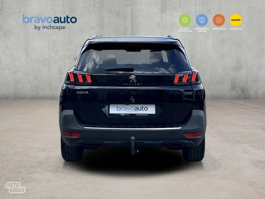 Black Peugeot 5008 2022 in Kaunas, with an engine capacity of 1.50 L and mileage of 96 thousand km for 18999 €, photo 5 on AUTOMOTO.COM.LV