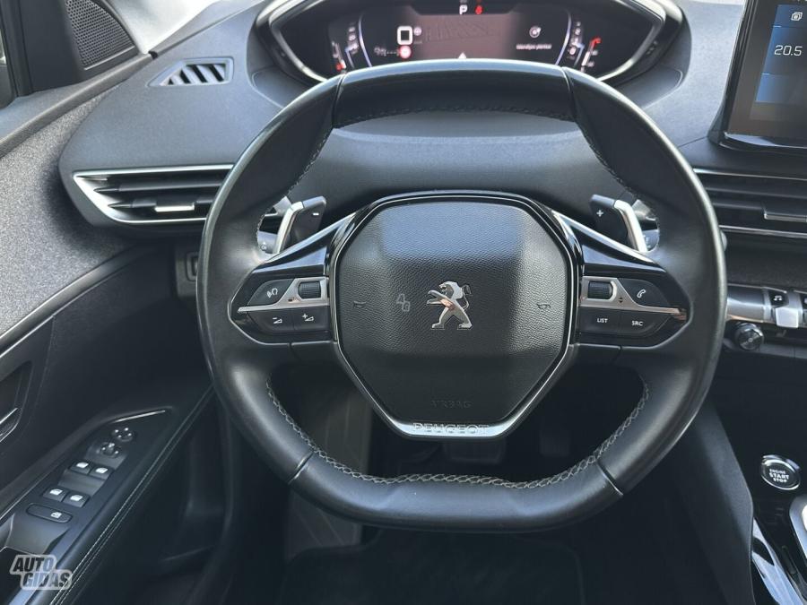 Black Peugeot 5008 2022 in Kaunas, with an engine capacity of 1.50 L and mileage of 96 thousand km for 18999 €, photo 20 on AUTOMOTO.COM.LV