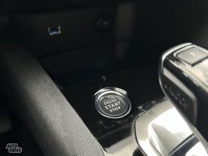Black Peugeot 5008 2022 in Kaunas, with an engine capacity of 1.50 L and mileage of 96 thousand km for 18999 €, photo 36 on AUTOMOTO.COM.LV