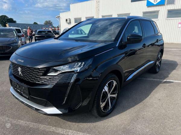 Black Peugeot 5008 2023 in Marijampole, with an engine capacity of 1.20 L and mileage of 122 thousand km for 17787 €, photo 1 on AUTOMOTO.COM.LV