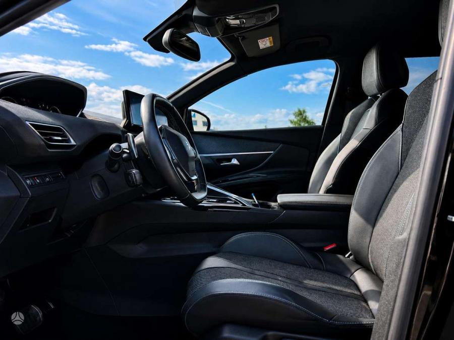 Melns Peugeot 5008 2023 Marijampole, ar dzinēja tilpumu 1.20 L un nobraukumu 122 tūkst. km par 17787 €, foto 10 vietnē AUTOMOTO.COM.LV