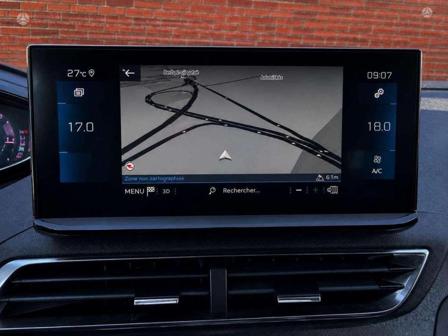 Melns Peugeot 5008 2023 Marijampole, ar dzinēja tilpumu 1.20 L un nobraukumu 122 tūkst. km par 17787 €, foto 18 vietnē AUTOMOTO.COM.LV