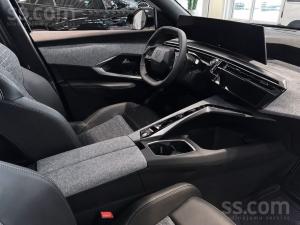 Black Peugeot 5008 2026 in Riga, with an engine capacity of 1.20 L and mileage of 0 thousand km for 32900 €, photo 11 on AUTOMOTO.COM.LV