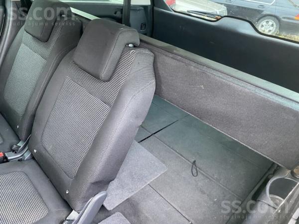 Melns Peugeot 5008 2010 Rīga, ar dzinēja tilpumu 1.60 L un nobraukumu 0 tūkst. km par 2950 €, foto 11 vietnē AUTOMOTO.COM.LV