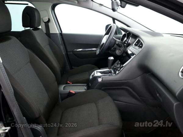 Melns Peugeot 5008 2010 Tallina, ar dzinēja tilpumu 1.60 L un nobraukumu 239 tūkst. km par 2299 €, foto 6 vietnē AUTOMOTO.COM.LV