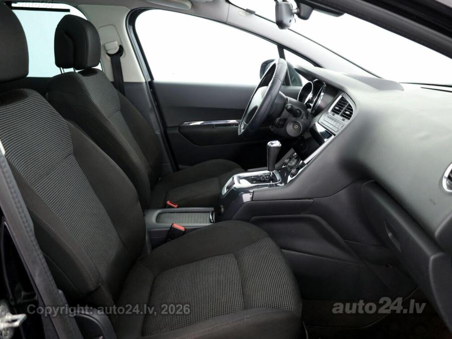 Black Peugeot 5008 2010 in Tallinn, with an engine capacity of 1.60 L and mileage of 239 thousand km for 2299 €, photo 6 on AUTOMOTO.COM.LV