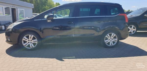 Black Peugeot 5008 2010 in Kedainiai, with an engine capacity of 1.60 L and mileage of 218 thousand km for 2100 €, photo 2 on AUTOMOTO.COM.LV