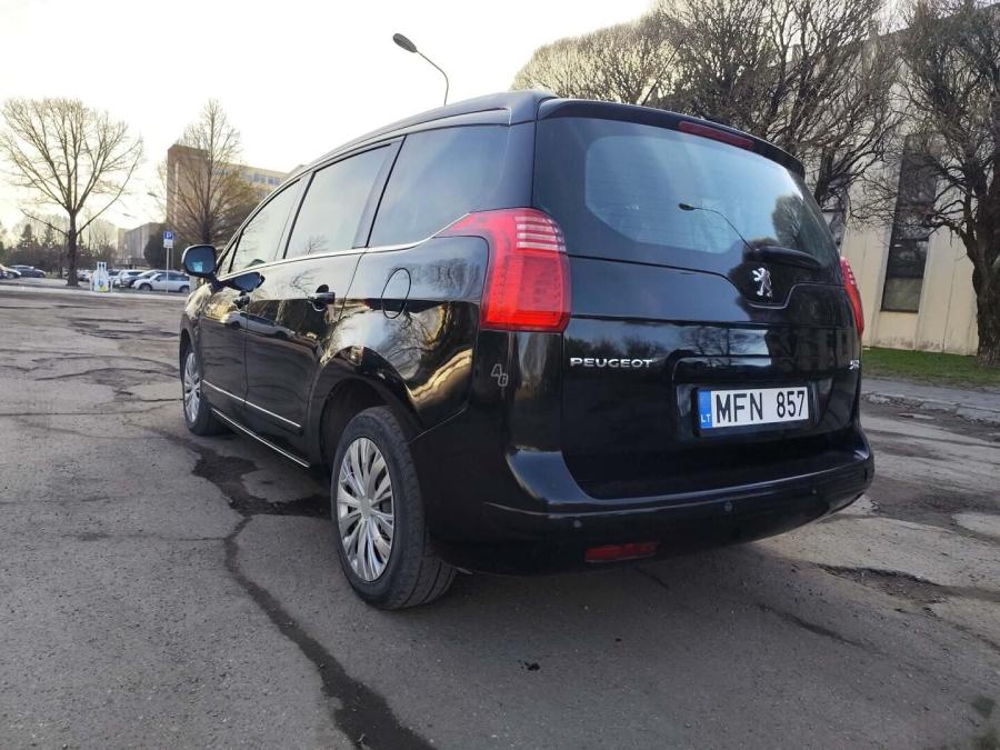 Melns Peugeot 5008 2011 Mažeikiai, ar dzinēja tilpumu 2.00 L un nobraukumu 388 tūkst. km par 3250 €, foto 6 vietnē AUTOMOTO.COM.LV