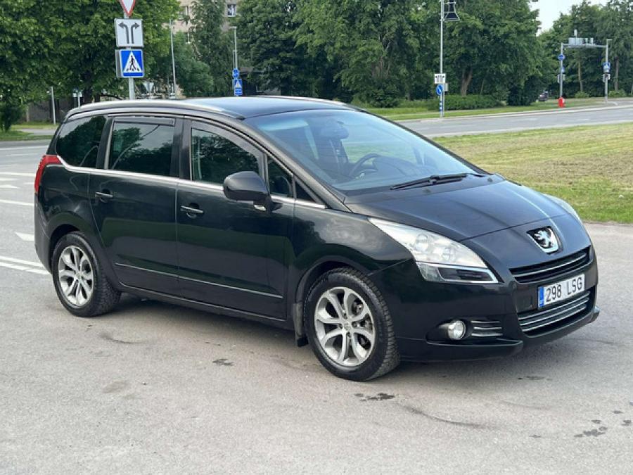 Black Peugeot 5008 2011 in Narva, with an engine capacity of 1.60 L and mileage of 462 thousand km for 1999 €, photo 3 on AUTOMOTO.COM.LV