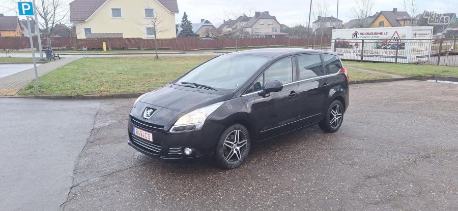 Black Peugeot 5008 2012 in Telschi, with an engine capacity of 2.00 L and mileage of 304 thousand km for 3450 €, photo 1 on AUTOMOTO.COM.LV