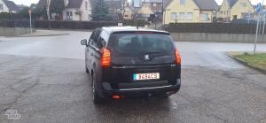 Black Peugeot 5008 2012 in Telschi, with an engine capacity of 2.00 L and mileage of 304 thousand km for 3450 €, photo 6 on AUTOMOTO.COM.LV
