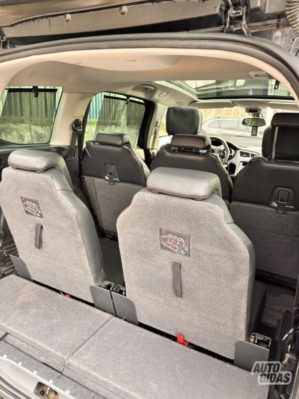 Melns Peugeot 5008 2012 Kauņa, ar dzinēja tilpumu 1.60 L un nobraukumu 377 tūkst. km par 3300 €, foto 9 vietnē AUTOMOTO.COM.LV