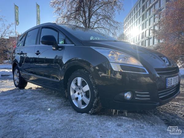 Melns Peugeot 5008 2013 Kauņa, ar dzinēja tilpumu 1.60 L un nobraukumu 224 tūkst. km par 3850 €, foto 5 vietnē AUTOMOTO.COM.LV