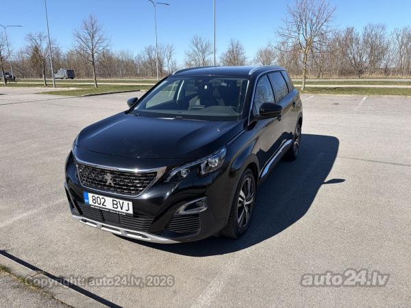 Black Peugeot 5008 2017 in Tallinn, with an engine capacity of 1.20 L and mileage of 102 thousand km for 15000 €, photo 1 on AUTOMOTO.COM.LV