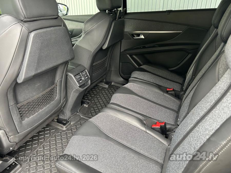 Melns Peugeot 5008 2017 Tallina, ar dzinēja tilpumu 1.20 L un nobraukumu 103 tūkst. km par 15490 €, foto 7 vietnē AUTOMOTO.COM.LV
