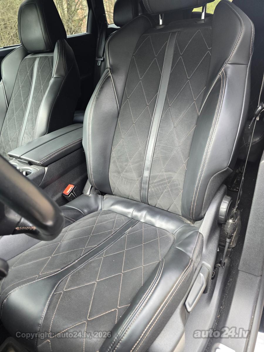 Melns Peugeot 5008 2018 Narva-Jēsū, ar dzinēja tilpumu 2.00 L un nobraukumu 257 tūkst. km par 19997 €, foto 14 vietnē AUTOMOTO.COM.LV