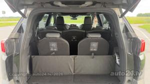 Melns Peugeot 5008 2018 Tallina, ar dzinēja tilpumu 1.60 L un nobraukumu 50 tūkst. km par 18900 €, foto 6 vietnē AUTOMOTO.COM.LV