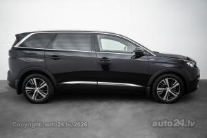 Black Peugeot 5008 2018 in Tallinn, with an engine capacity of 2.00 L and mileage of 192 thousand km for 14899 €, photo 5 on AUTOMOTO.COM.LV