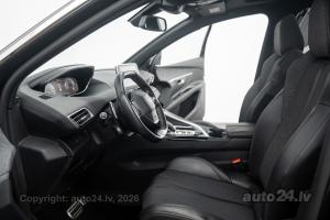 Black Peugeot 5008 2018 in Tallinn, with an engine capacity of 2.00 L and mileage of 192 thousand km for 14899 €, photo 10 on AUTOMOTO.COM.LV
