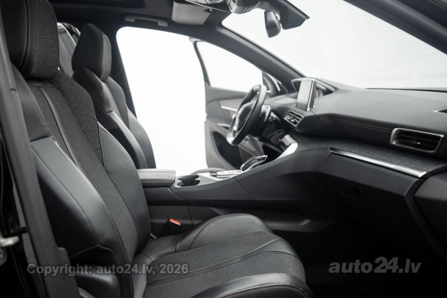 Black Peugeot 5008 2018 in Tallinn, with an engine capacity of 2.00 L and mileage of 192 thousand km for 14899 €, photo 14 on AUTOMOTO.COM.LV