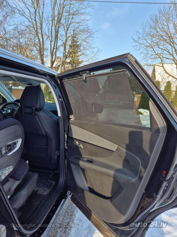 Melns Peugeot 5008 2019 Tartu, ar dzinēja tilpumu 1.50 L un nobraukumu 93 tūkst. km par 19500 €, foto 11 vietnē AUTOMOTO.COM.LV
