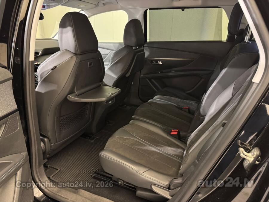 Black Peugeot 5008 2019 in Tallinn, with an engine capacity of 1.50 L and mileage of 125 thousand km for 16500 €, photo 25 on AUTOMOTO.COM.LV