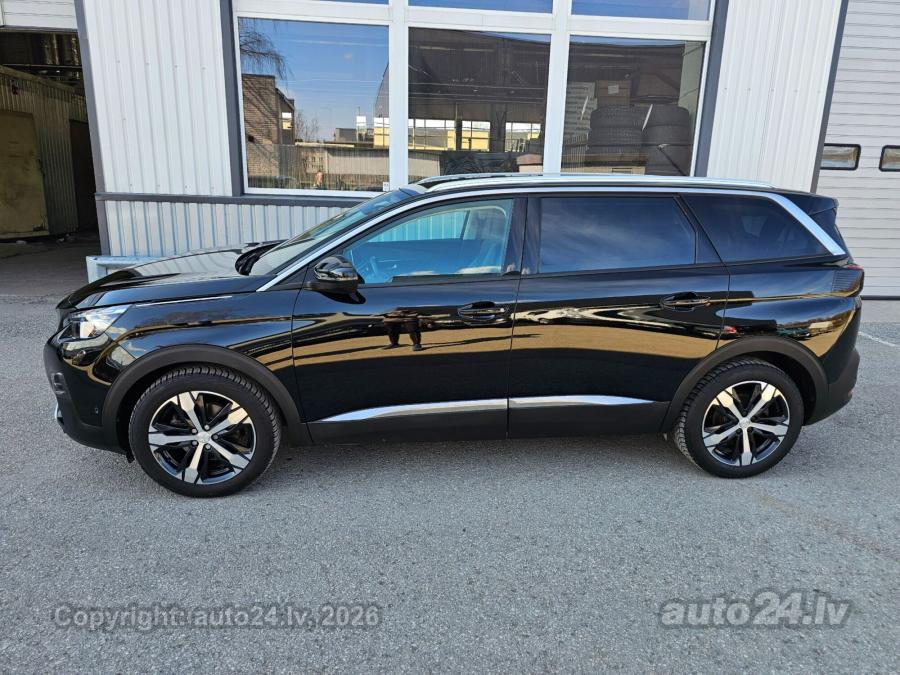 Black Peugeot 5008 2019 in Tartu, with an engine capacity of 1.50 L and mileage of 181 thousand km for 11990 €, photo 4 on AUTOMOTO.COM.LV