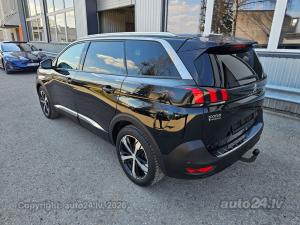 Black Peugeot 5008 2019 in Tartu, with an engine capacity of 1.50 L and mileage of 181 thousand km for 11990 €, photo 5 on AUTOMOTO.COM.LV